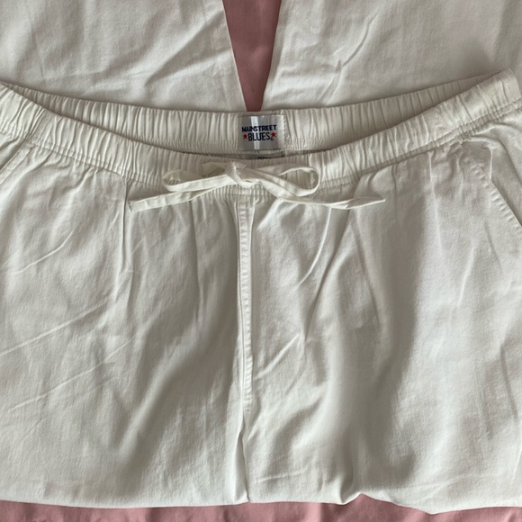 Mainstreet Blues | Pants & Jumpsuits | Nwt Super Cute Capris | Poshmark